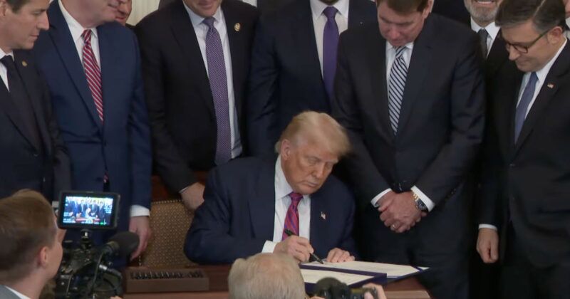 Bitcoin Price Rallies To $116,000 As Trump Set To Sign An EO To Allow ...